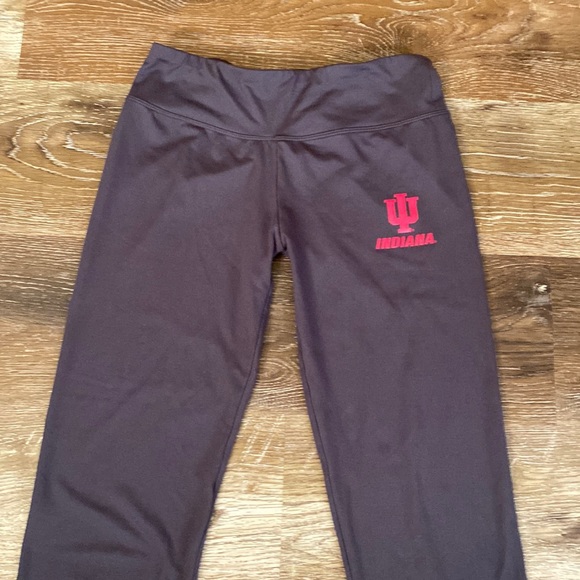 Stadium Athletics | Pants & Jumpsuits | Iu Yoga Pants | Poshmark